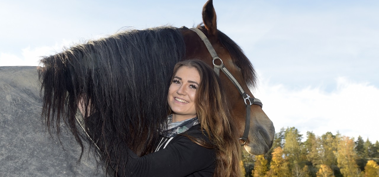 ALICE PÅ BÄTTRINGSVÄGEN - Solvalla